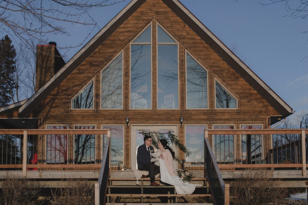 Cozy Cottage Wedding | Intimate Winter Elopement Styled Shoot - Fiona ...